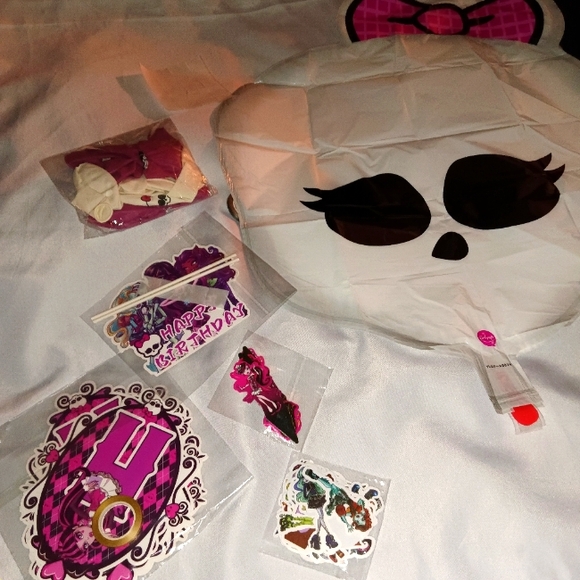 monster high | Accessories | Monster High Party Decorations | Poshmark